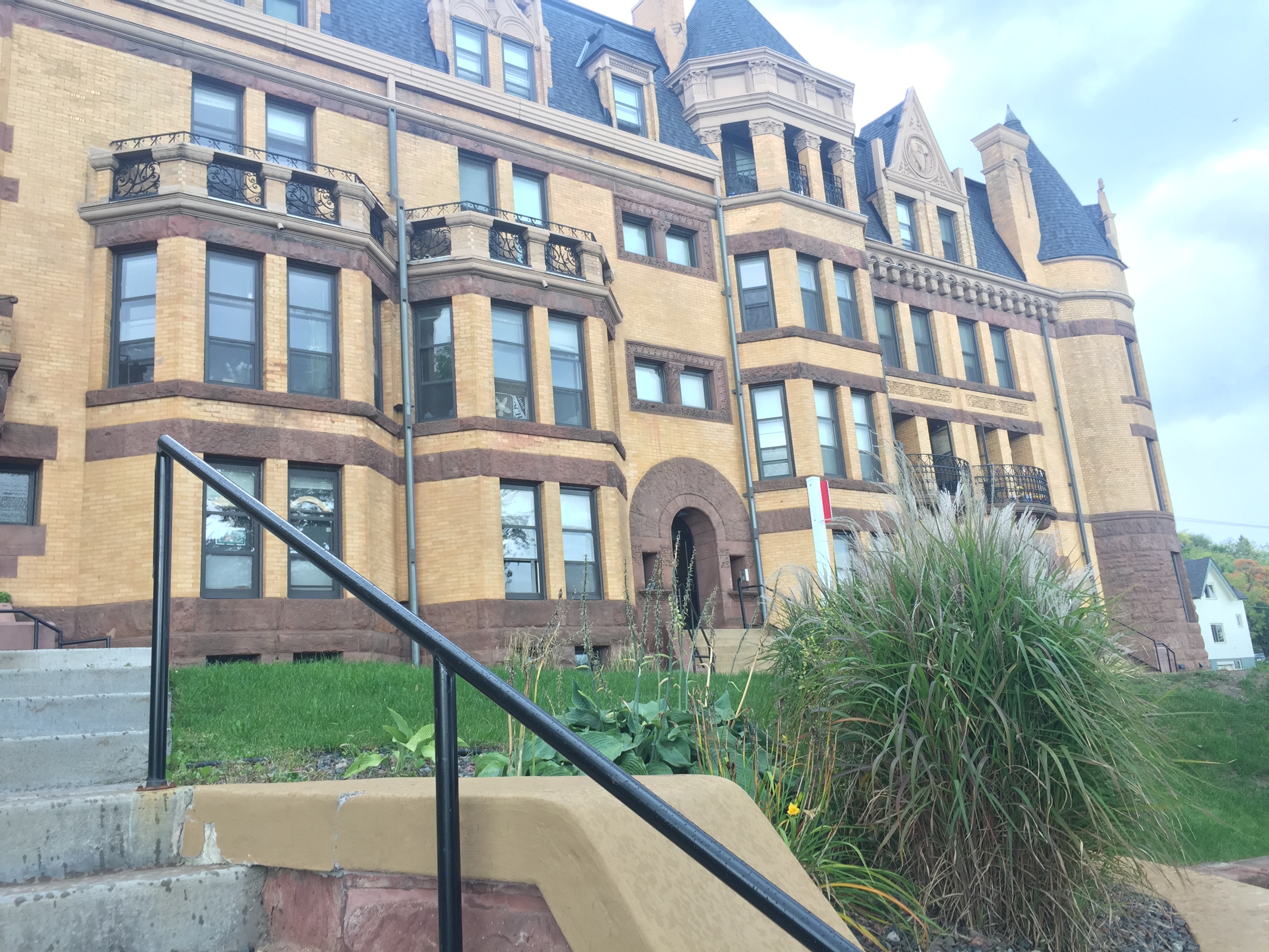 Munger Terrace | Affordable Housing, Apartments and Townhomes for Rent ...